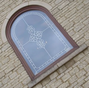 Large Bevelled Glass Arch - Weldon